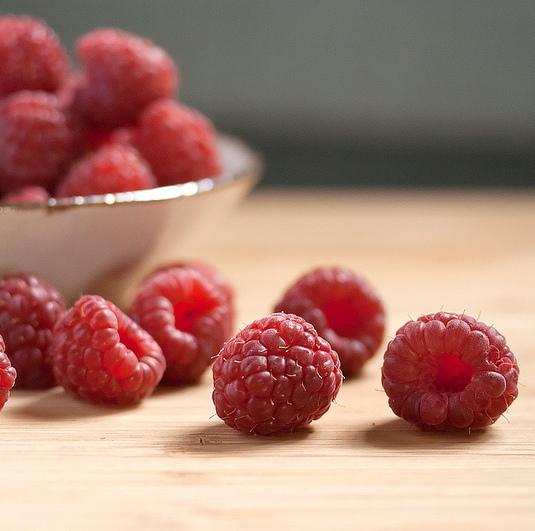 Raspberry | Active Ingredient Benefits + DIY Sun Repair & Brightening ...